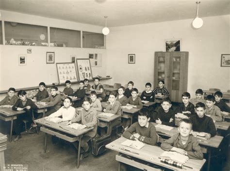 Photo De Classe 1966 67 Joliot Curie Mr Pailles  De 1967 Ecole