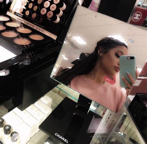 Pin By Mystylexox On Gabriella Gabi Nelida Demartino Mirror Selfie
