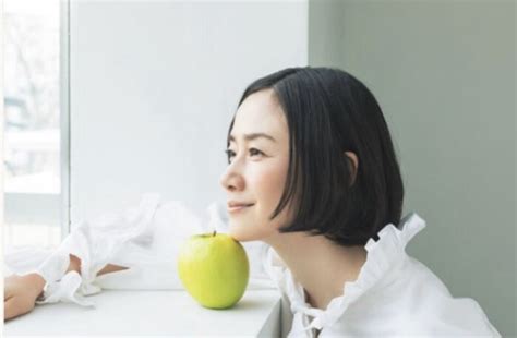 1967 Tomoyo Harada 原田知世 はらだともよ 하라다 토모요