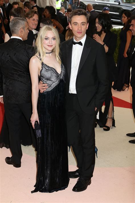 Dakota Fanning Met Costume Institute Gala 2016 In New York • Celebmafia