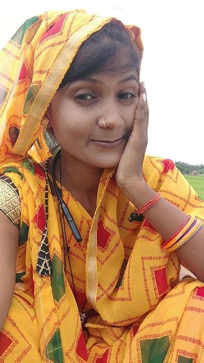 कोई ना मारे मेरे पत्थर से मेरे दीवाने को Youtube