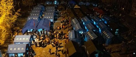 快速响应 全力救灾——四川甘孜泸定县68级地震救援进行时四川启动省级地震一级应急响应四川泸定地震已致46人遇难四川省地震局启动二级地震应急响应