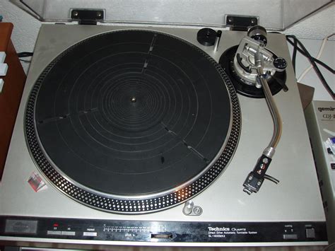 Sl 1600 Mk2 Technics Sl 1600 Mk2 Audiofanzine