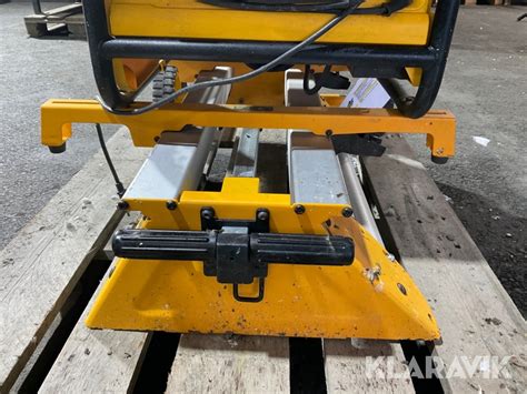 Klyvsåg Dewalt DW 745, Jönköping, Klaravik auktioner