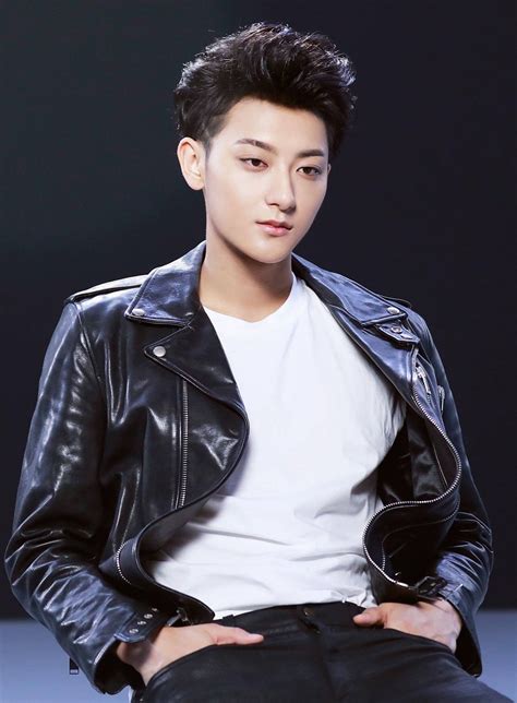 Asian Guys Asian Men Tao Exo Huang Zi Tao Handsome Men Panda Kim