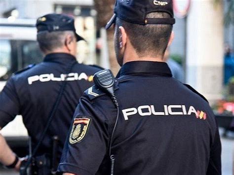 Detenida Una Pareja En Madrid Por Tener Sexo En Plena Calle Delante De