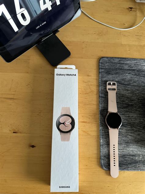 Samsung Galaxy Watch 4 Mobile Phones And Gadgets Wearables And Smart