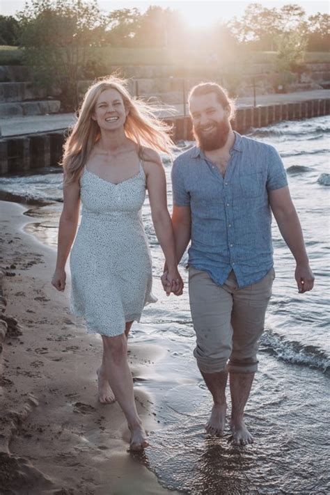 Alexa And Chris Joy