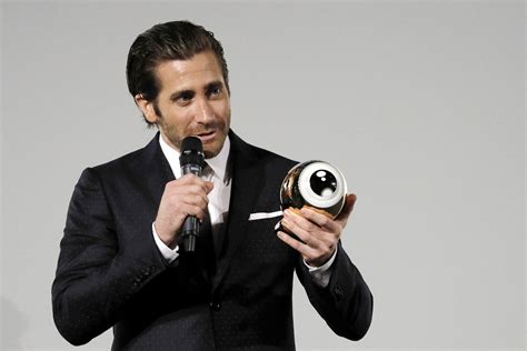 Watch Jake Gyllenhaal Spielt Gay Daddy — Gaych · Alles Bleibt Anders