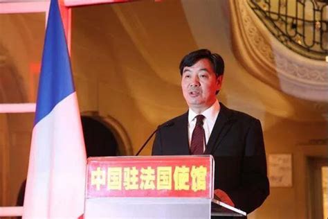 中国工艺美术大师黄小明、娘本受邀参加著名钢琴大师郎朗婚礼 浙江新东阳木雕有限公司