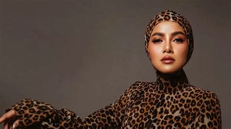 Olla Ramlan Usai Putuskan Lepas Hijab dan Tampil Lebih Terbuka: Pilihan ...