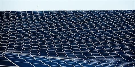 Egeb Worlds Largest Solar Plant Now Online 45 Trillion For 100