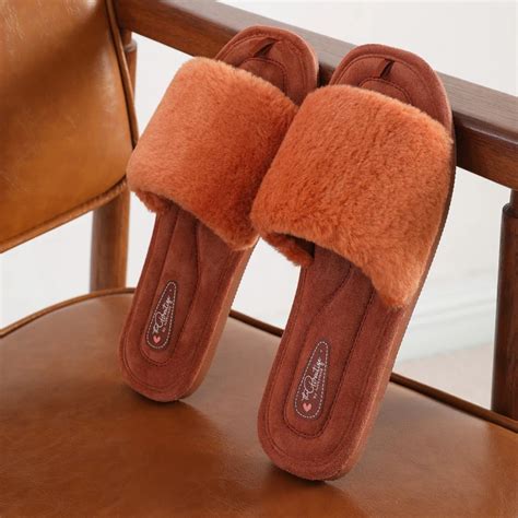 Litfun Women Warm Slides Plush Flat Slippers Women Warm Slides Cozy