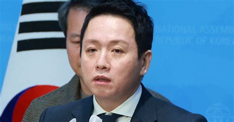 野비례연대 갈등 격화민주당 임태훈에 병역기피 컷오프 통보