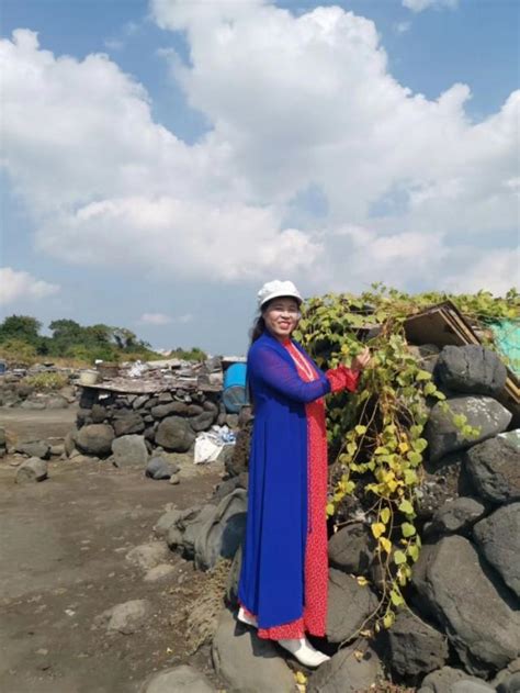 絲路行吟詩人王芳聞千古鹽池 每日頭條