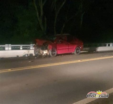 Homem Morre Após Bater Automóvel Contra Um Trator Em Cima De Uma Ponte