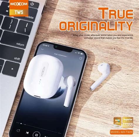 Moxom Mx Tw19 Thin Case Wireless Earbuds Cme Distribution Sdn Bhd