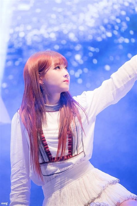 [러블리즈] 사고 싶은게 너무 많아서 지애 인스티즈 Instiz 인티포털 카테고리