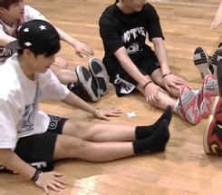 Como aprender coreografías de BTS sin morir en el intento Taehyung Oficial Amino