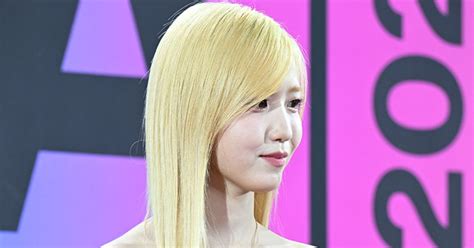 혼다 히토미 우아하게 멜론뮤직어워드 레드카펫 Mc [포토엔hd]