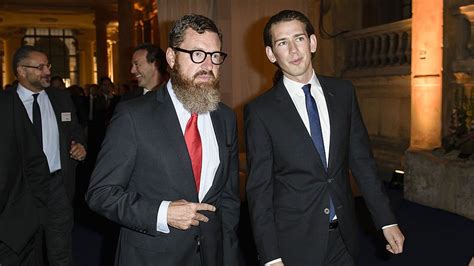 Австрийският външен министър отнесе критики заради подкрепа на властта в Скопие Новини бг