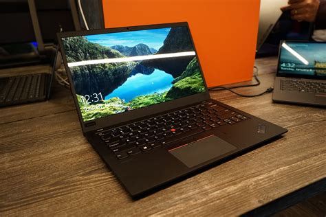 Thinkpad X1 Carbon迎来年度改款 笔记本太平洋科技