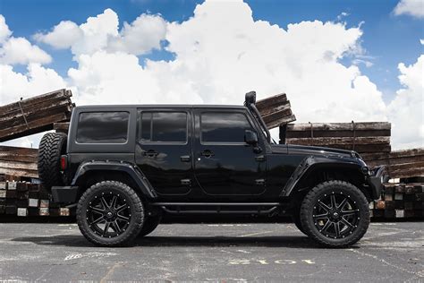 FUEL D610 MAVERICK Wheels Gloss Black With Milled Accents Rims