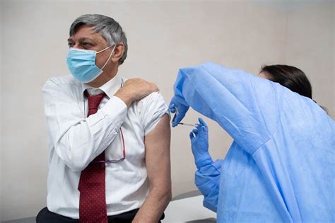 Vaccinazioni Anti Covid Per Oltre 2300 Operatori Asstmantova