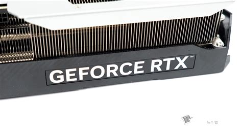 대작 게임을 영접하라 갤럭시 Galax 지포스 Rtx 4070 Ti Ex Gamer Black Oc D6x 12gb