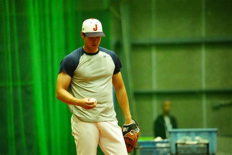 Full Count フルカウント on Twitter 大谷翔平 投手がキャッチボール 相手は日本ハム時代も大谷選手の球を受けてき