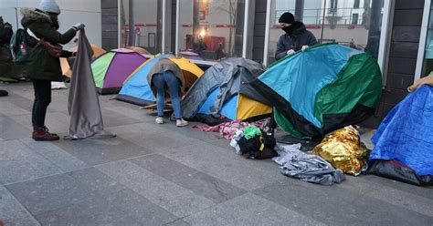Police Clear Migrant Camp In Central Paris In Pre Olympics Sweep Say