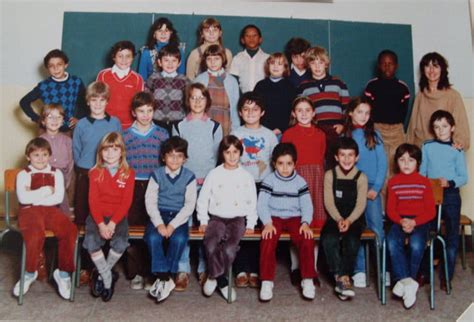 Photo De Classe Primaire De 1985 Ecole Pierre Brossolette Copains D