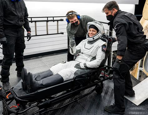 Safe On Earth Nasas Spacex Crew 5 Splash Down Near Florida Coast