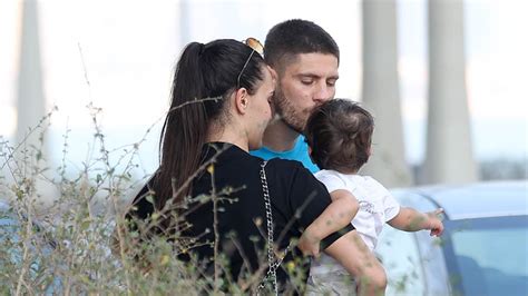 Andrej Kramarić Je Postao Ujak Story