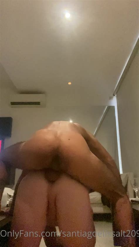 Santiago Elissalt Fucked By A Big Dick Man BoyFriendTV