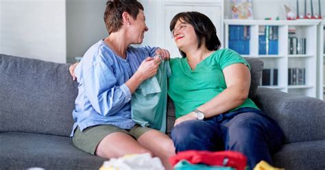 How Same Sex Couples Split Housework More Evenly Than Het Couples The