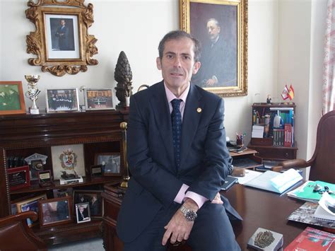 Abogados Del Turno De Oficio Dignidad Conciencia Y Honor Confilegal