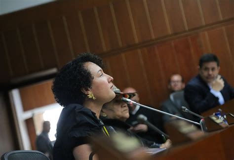Senadora Isabel Zuleta Aclaró Propuesta De Reelección De Petro