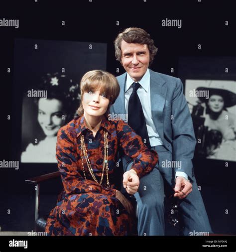 Schauspielerin Romy Schneider Mit Ehemann Harry Meyen Bei Einer