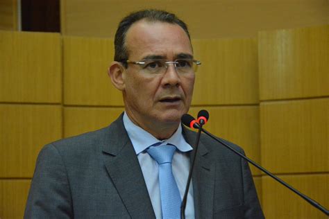 Zezinho Sobral Convida Presidente Do Banese Para Fazer Exposição Na