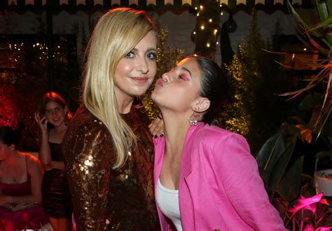 Sarah Michelle Gellar Poses Rare Photo With Babe Charlotte