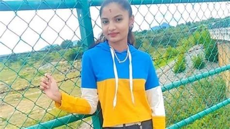 Engineer Murders Girlfriend By Slitting Her Throat In Karnatakas
