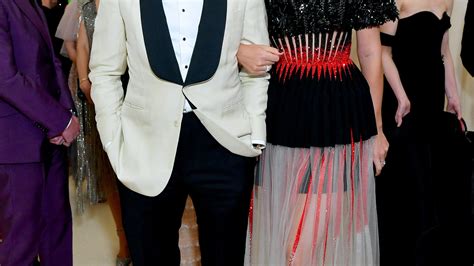 Who Is Maria Sharapovas Fiance Alexander Gilkes And Does The Retired