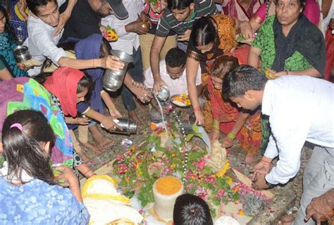 कितने दिनों तक उपयोग कर सकते है बिल्व पत्र भगवान शिव की पूजा में क्या