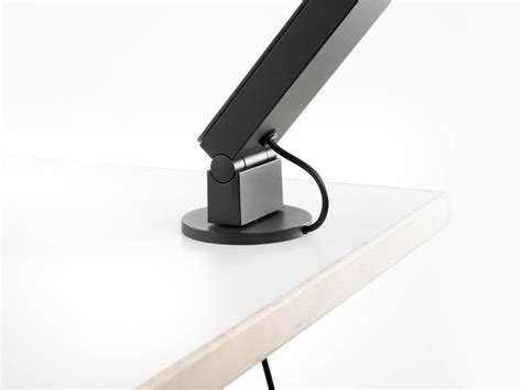 Linear Table Pro 2 Table Lamp By Luctra® Design Yellow Design