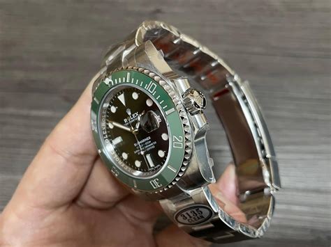 3135机芯 第二代绿水鬼 搜狐大视野 搜狐新闻