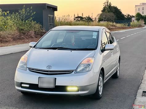 2010 Toyota Prius Second Generation Xw20 2003 For Sale Mahébourg