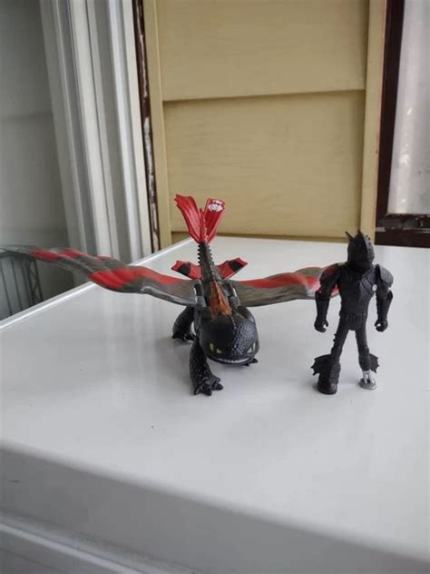 Dreamworks How To Train Your Dragons Hiccup And Toothless Dragon Riders