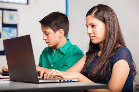 Elementary Babes Computer Stock Photo Image Of Education Multicultural 32557098