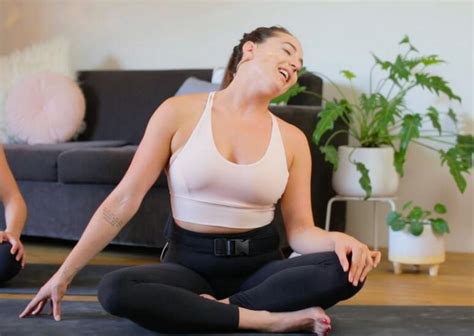 Neck Pain Radiating To The Shoulder Tips For Relief
